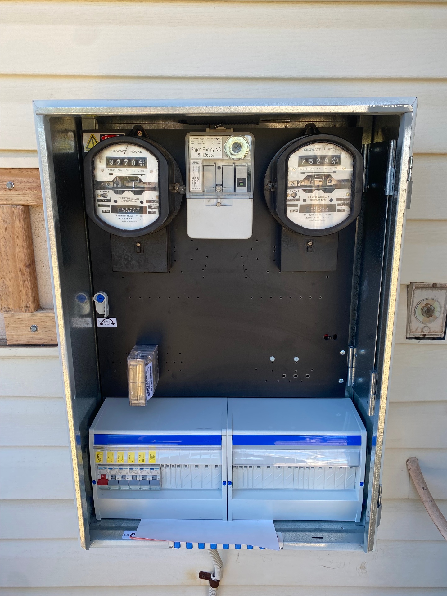 RWA Electrical | Electrician Mount Isa | 24/7 Emergency Service